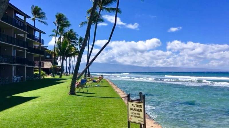 Papakea Condominium Resort - West Maui Oceanfront Condos - Hawaii Real ...