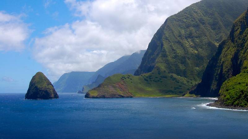 Explore the Magic of Molokai - Hawaii Real Estate Market & Trends ...