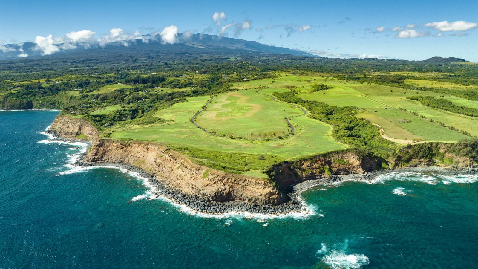 Pe‘ahi Farms: North Shore Beaches in Your Backyard