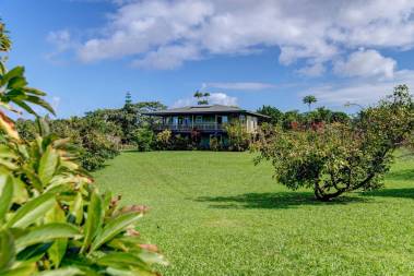 Beautiful Custom North Shore Home - Hawaii Real Estate Market & Trends ...