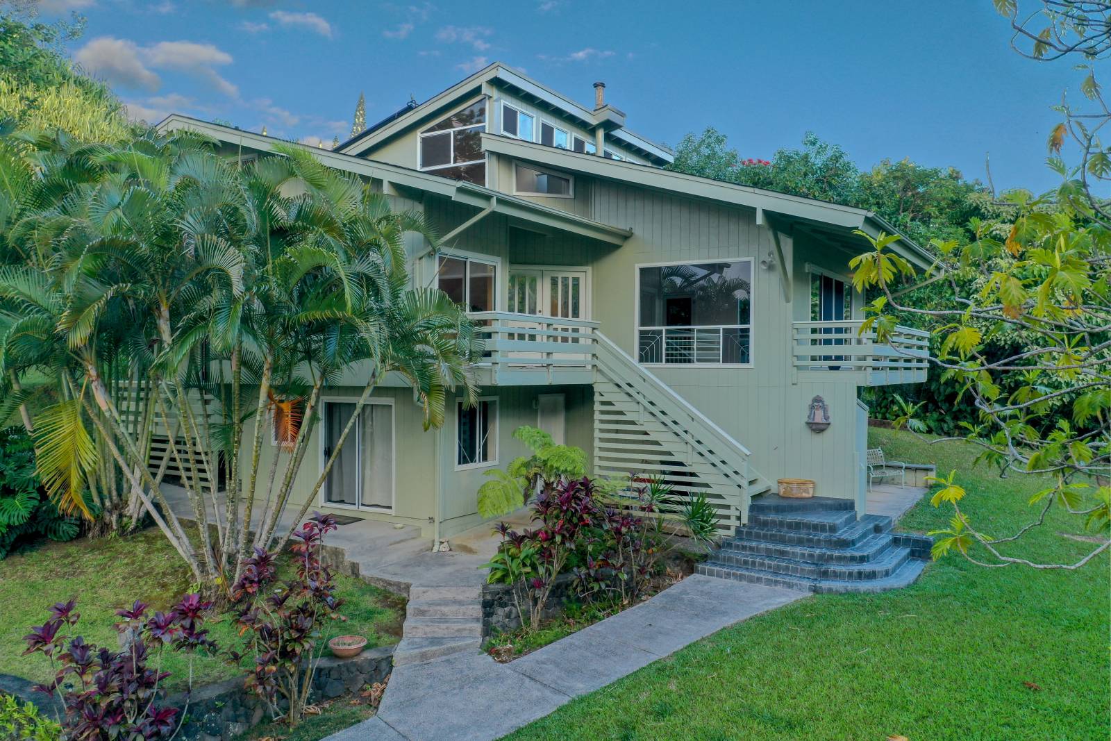 Private Haiku Home And Cottage - Hawaii Real Estate Market & Trends ...