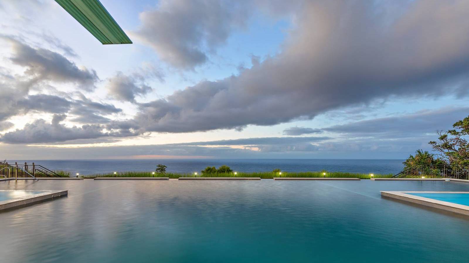 Two Luxury Homes With Exceptional Views on the Big Island of Hawaii ...