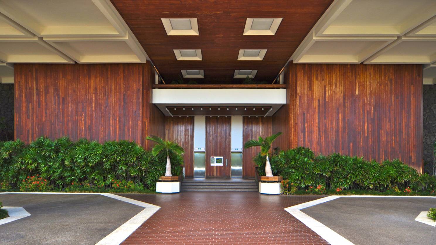 A Home for the Holidays! Mount Terrace - Hawaii Real Estate Market ...