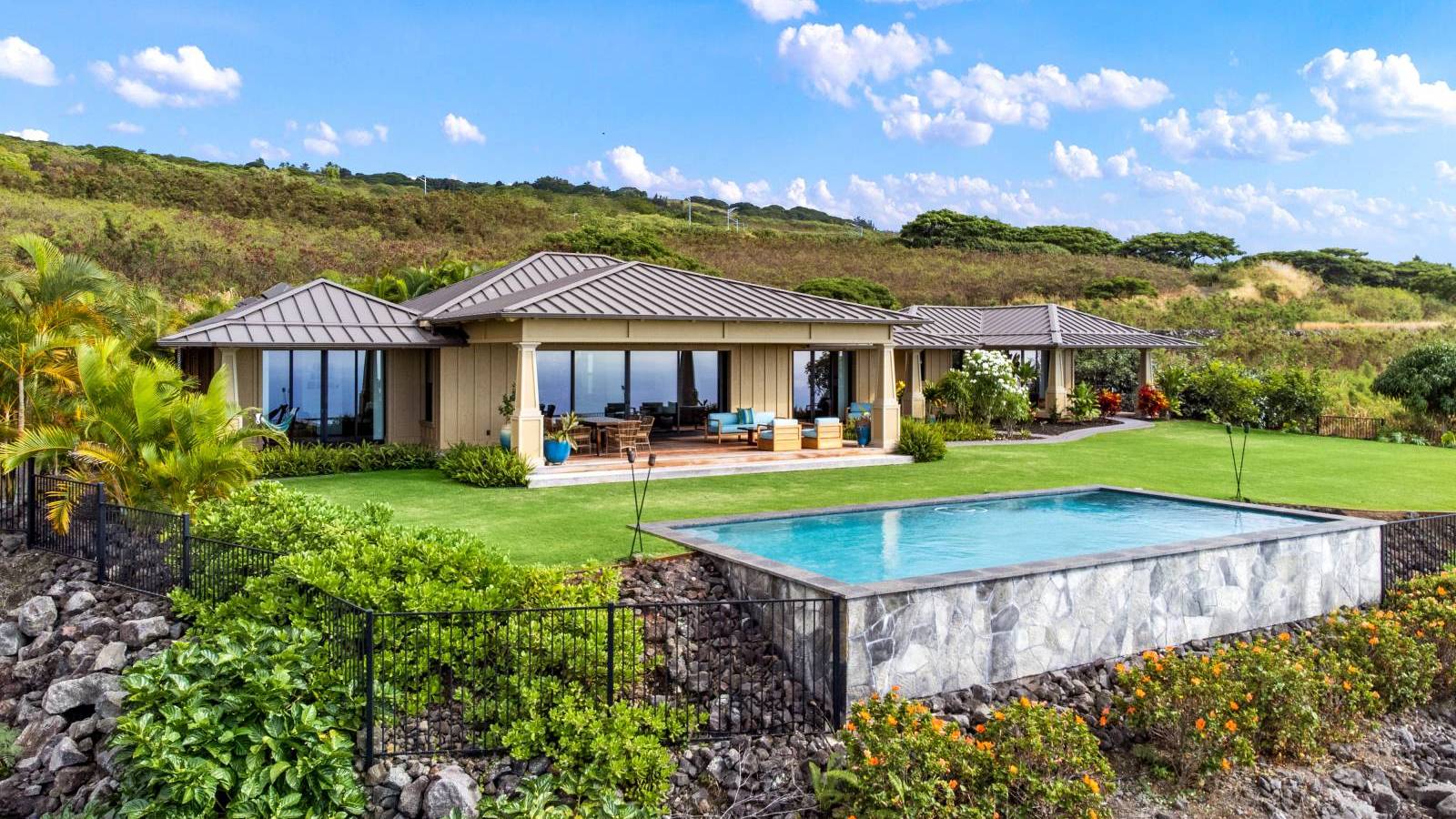 Hawaiian Style Homes Luxury