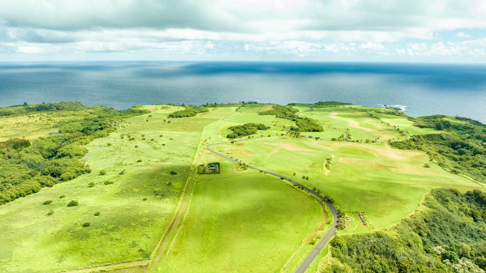 Pe`ahi Farms Lot 6 - Coastal Living on Maui's North Shore - Hawaii Real ...