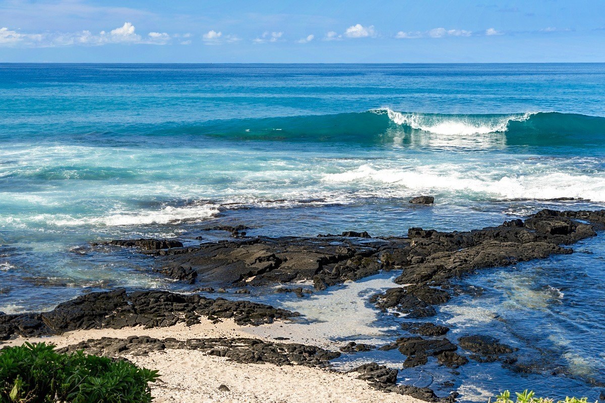 New Listing: Panoramic Ocean Views in Kona - Hawaii Real Estate Market ...