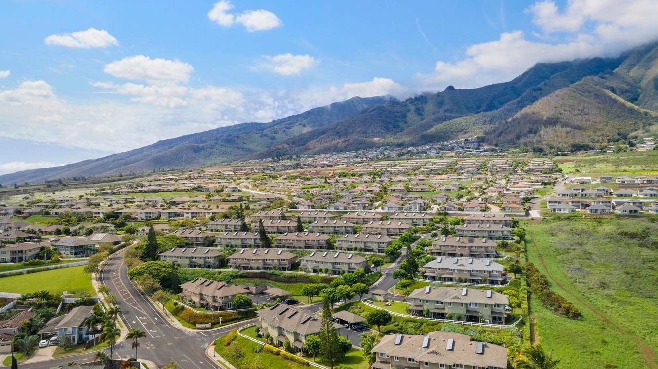 Iliahi at Kehalani: Spacious Townhome With Ocean and Haleakala Views ...