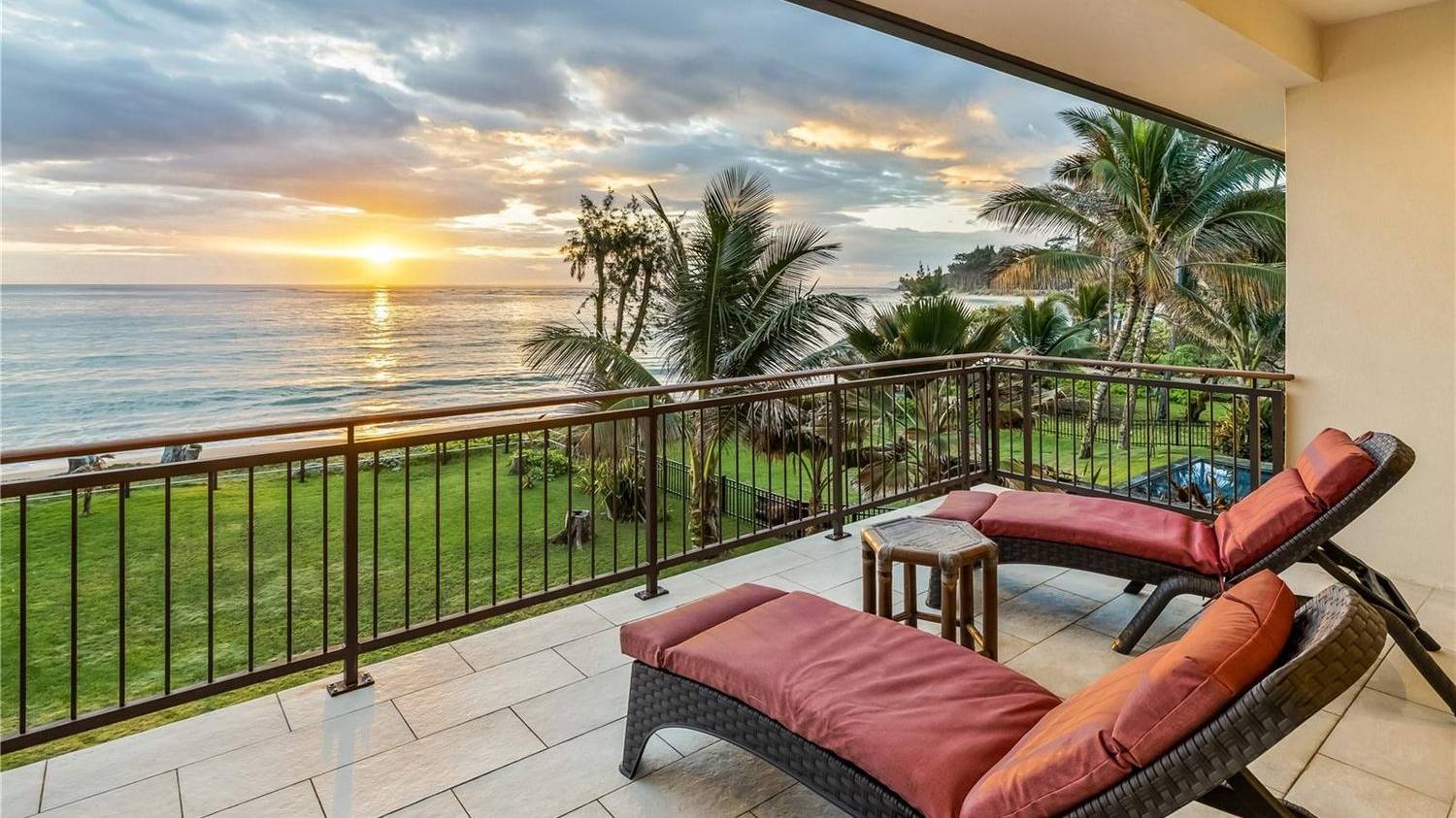 Oceanfront Home With Everything You Could Ask For - Hawaii Real Estate ...