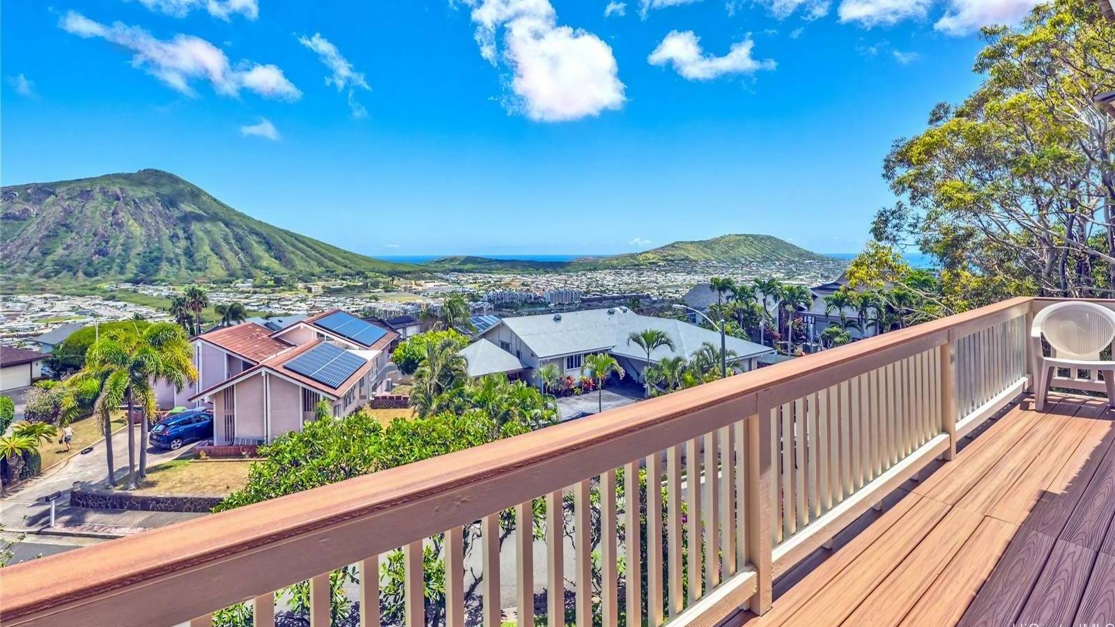 Beautiful Mariner's Ridge Home in a Perfect Location - Hawaii Real ...