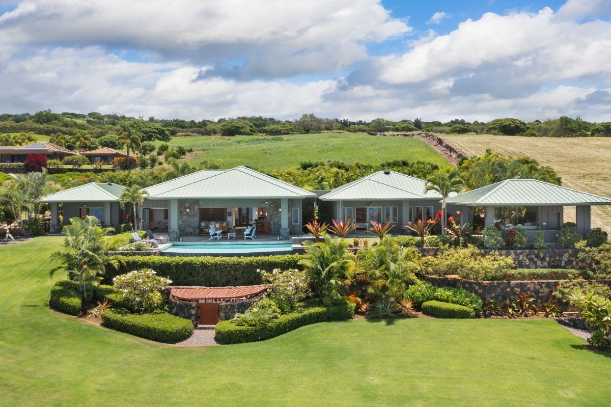 Luxury Living at Hokulia Residence 150 - Hawaii Real Estate Market ...