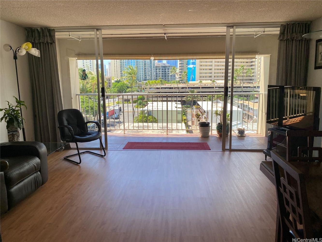 Keoni Ana Unit in Ewa Side of Waikiki - Hawaii Real Estate Market ...