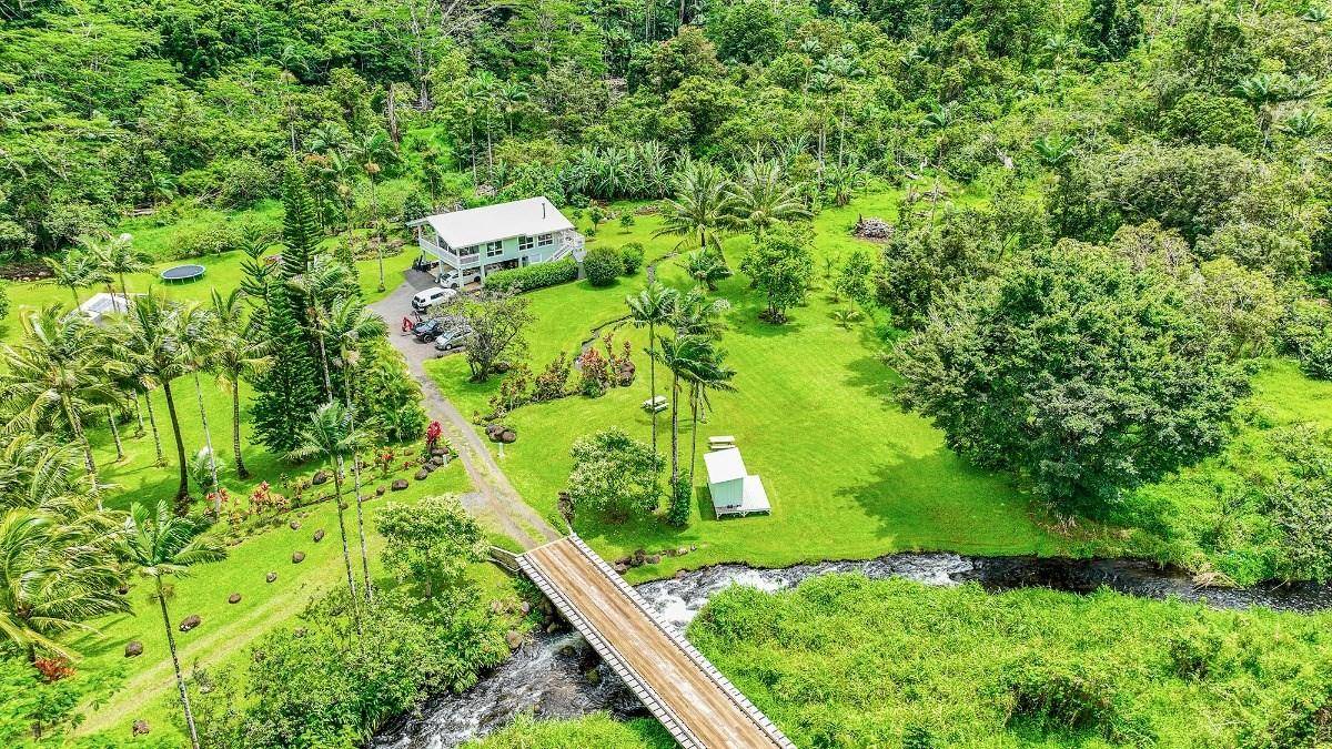 2.68 Acres of Secluded Farm Land in Wainiha Valley - Hawaii Real Estate ...