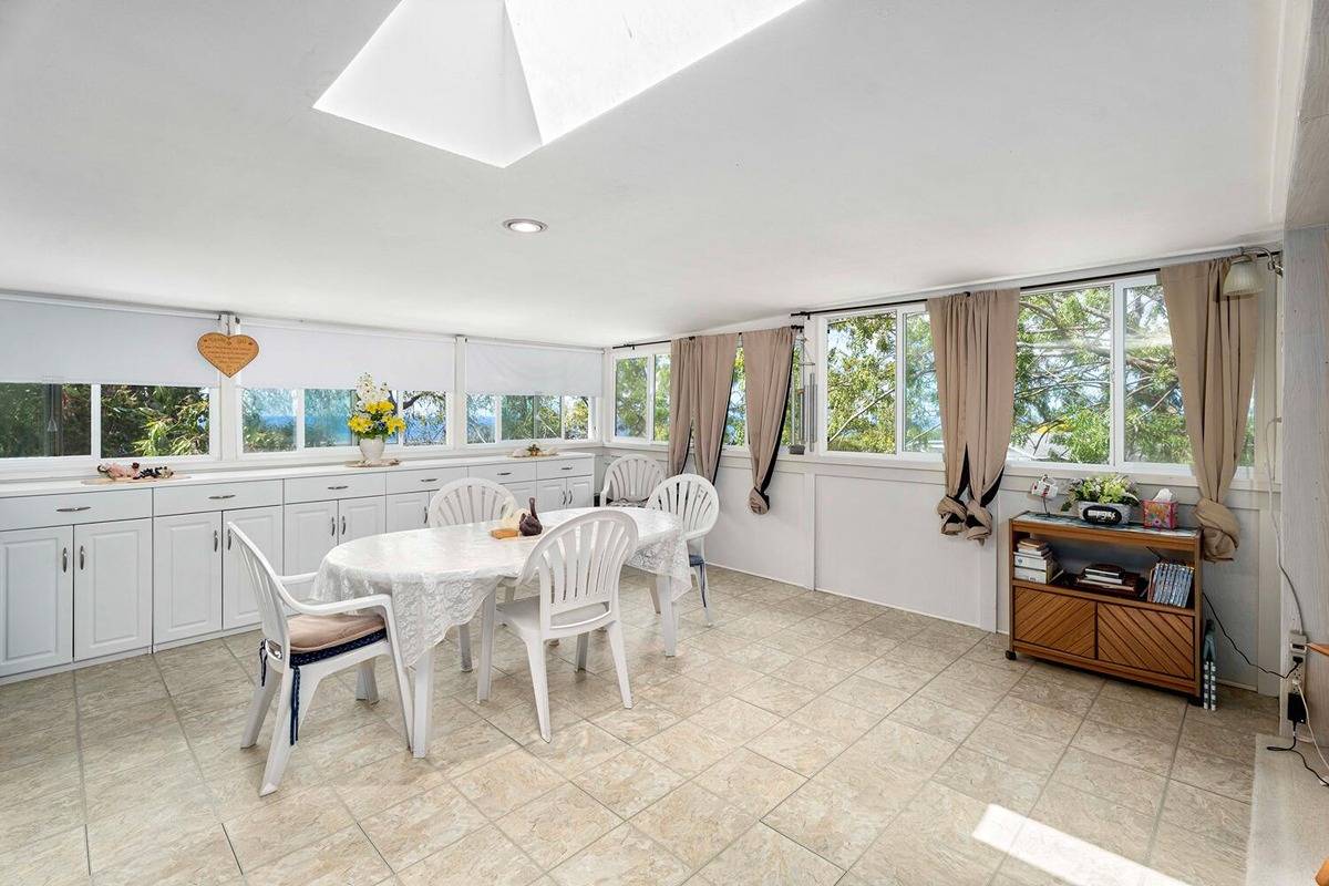 A Spacious, Well-Built Home in Kailua-Kona - Hawaii Real Estate Market ...