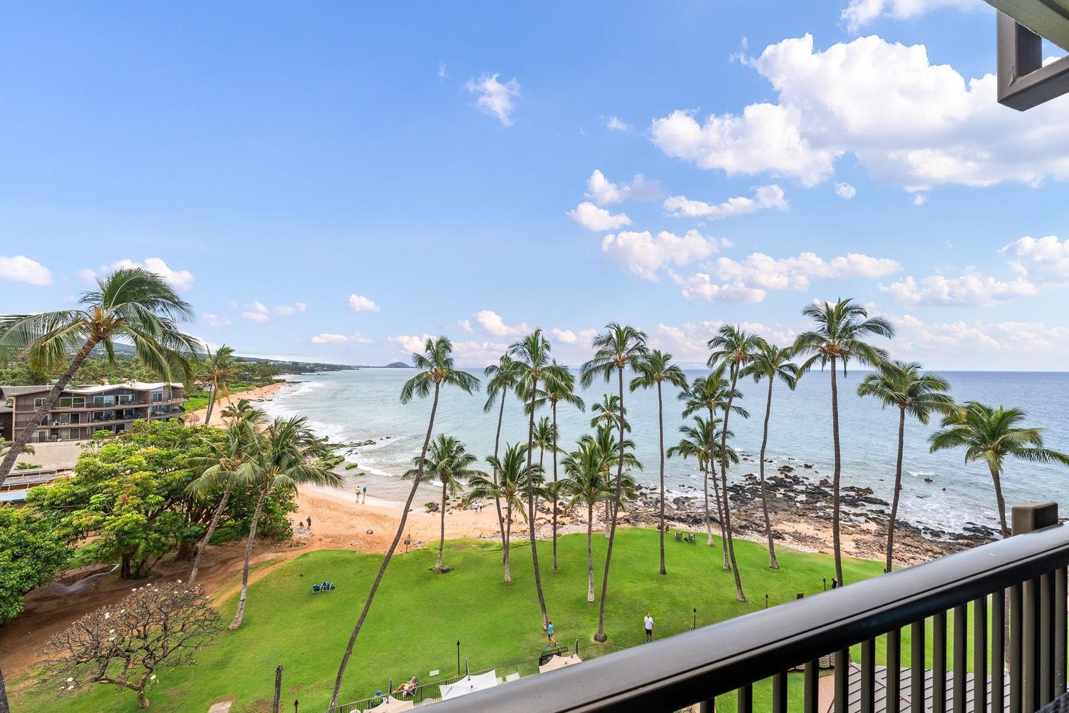 Wonderfully Positioned Mana Kai 607 - Hawaii Real Estate Market ...