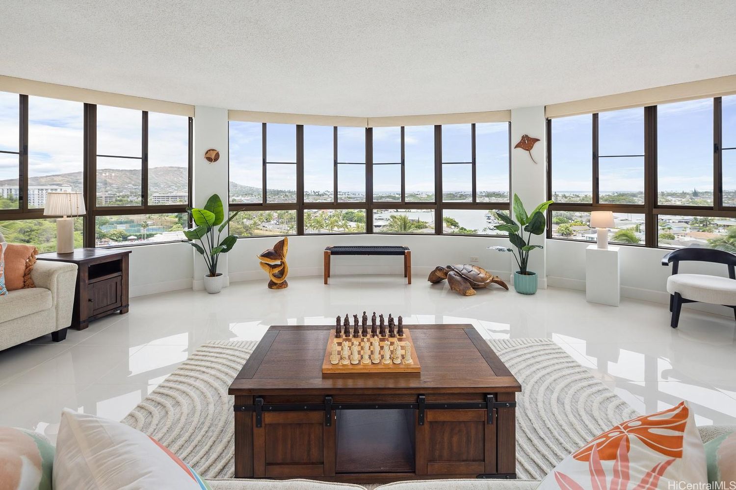 Exceptionally Large Ocean View Condo on Oahu - Hawaii Real Estate ...