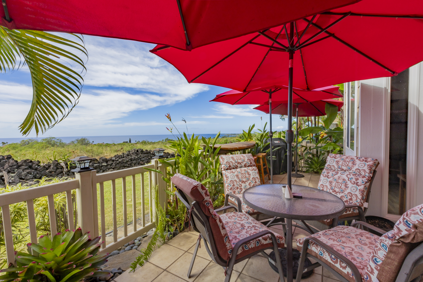 Lovingly Cared For Home in Kona Sea Villas - Hawaii Real Estate Market ...