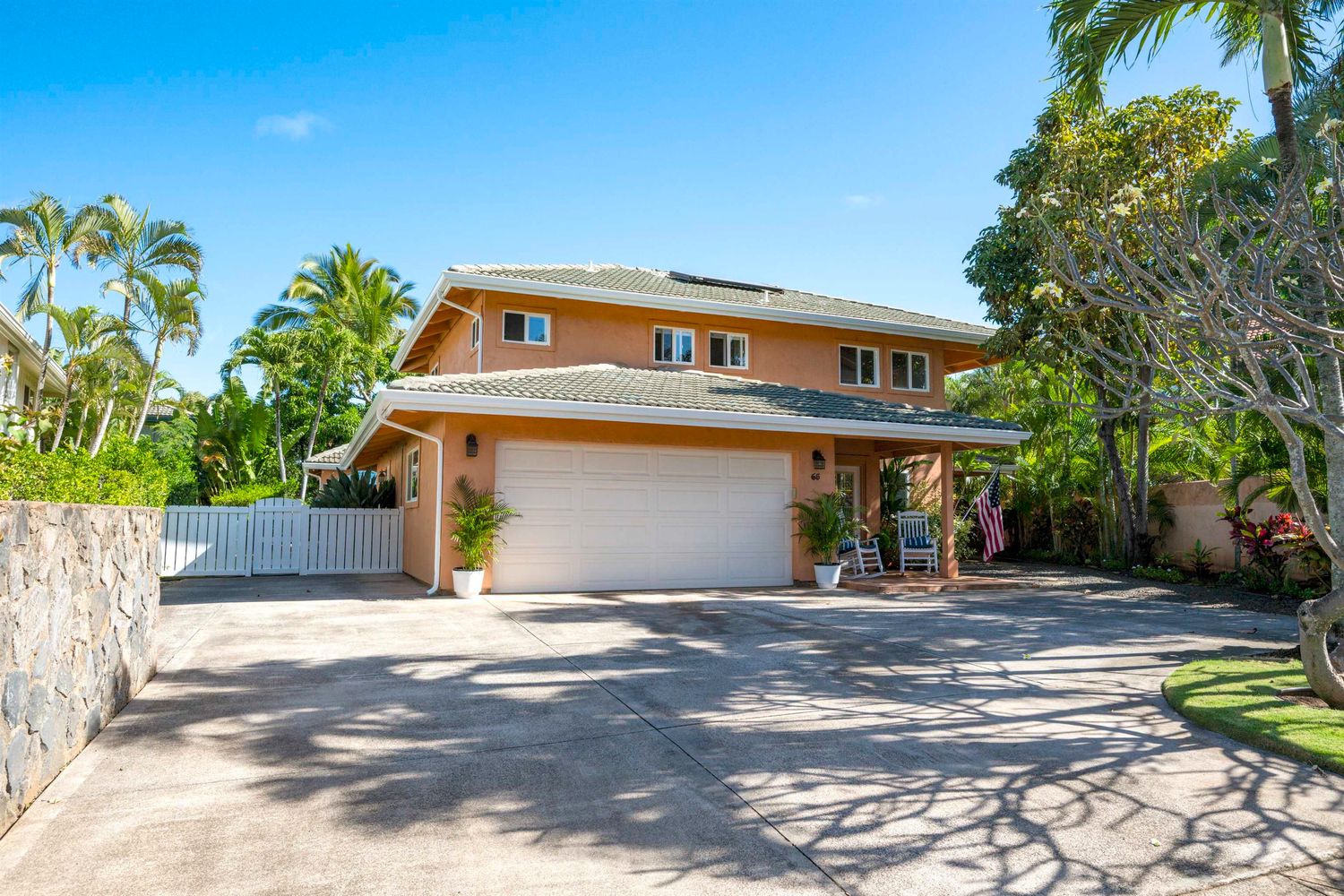 Versitile Property in Kahana: Spacious Main Home With Detached ‘Ohana ...