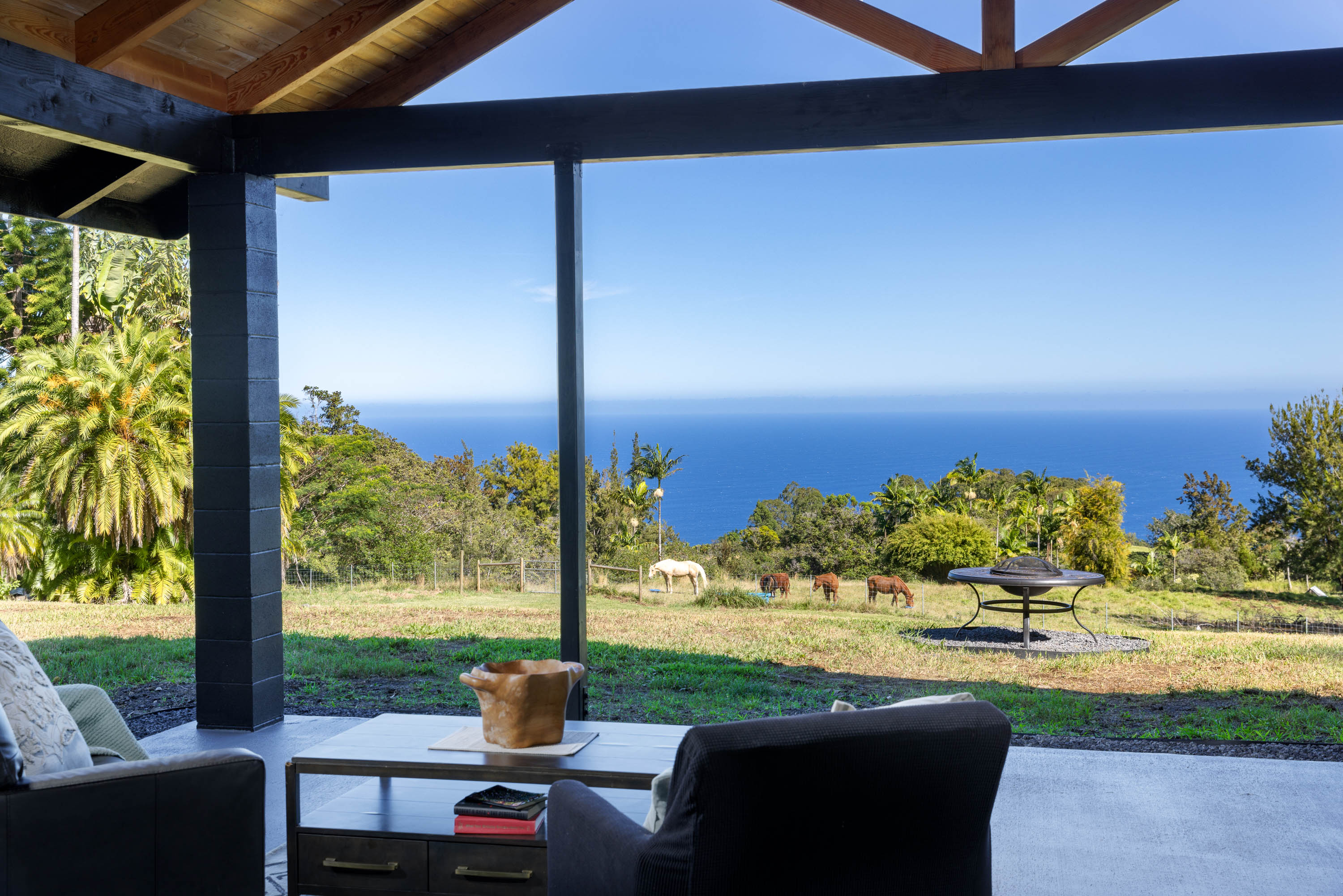 What It’s Like to Live Off-Grid in Hawaii (And Why This Property Makes ...