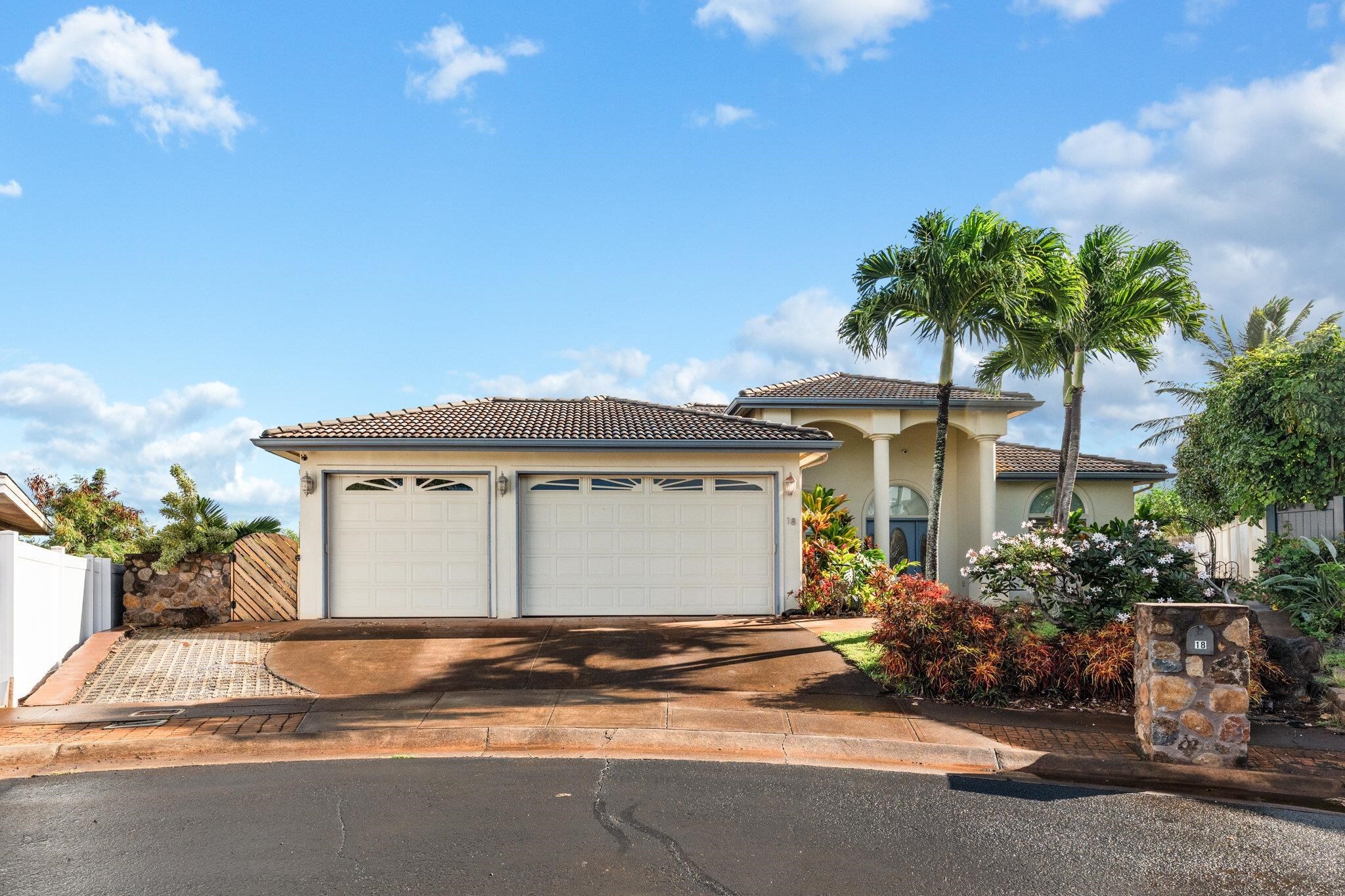Lahaina Smart Home Crafted for Comfort, Privacy, and Effortless Single ...