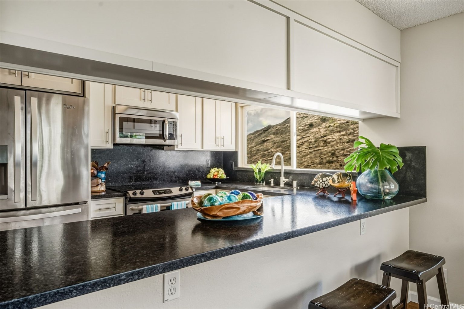 New Price: 3-Bedroom Hawaii Kai Home With Upgrades and Mountain Views ...