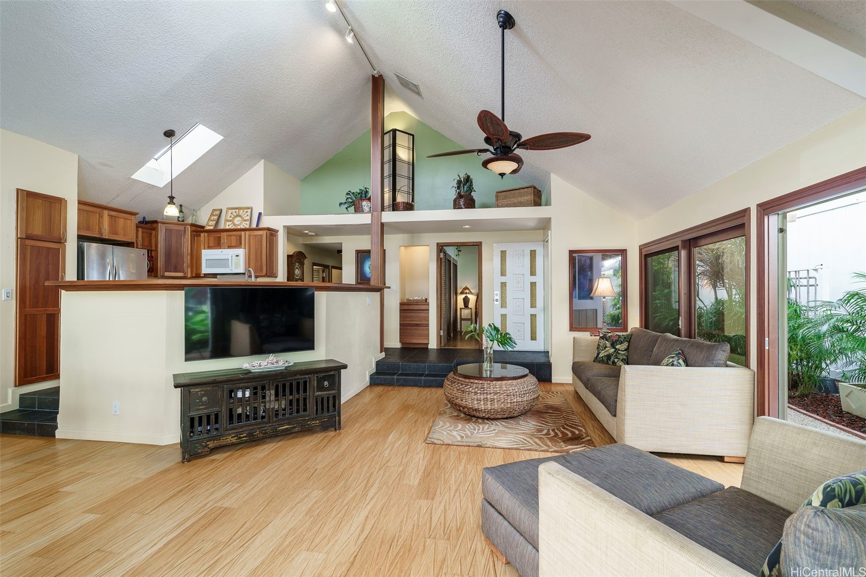 Island Living at Its Finest in Laulima, Hawaii Kai - Hawaii Real Estate ...